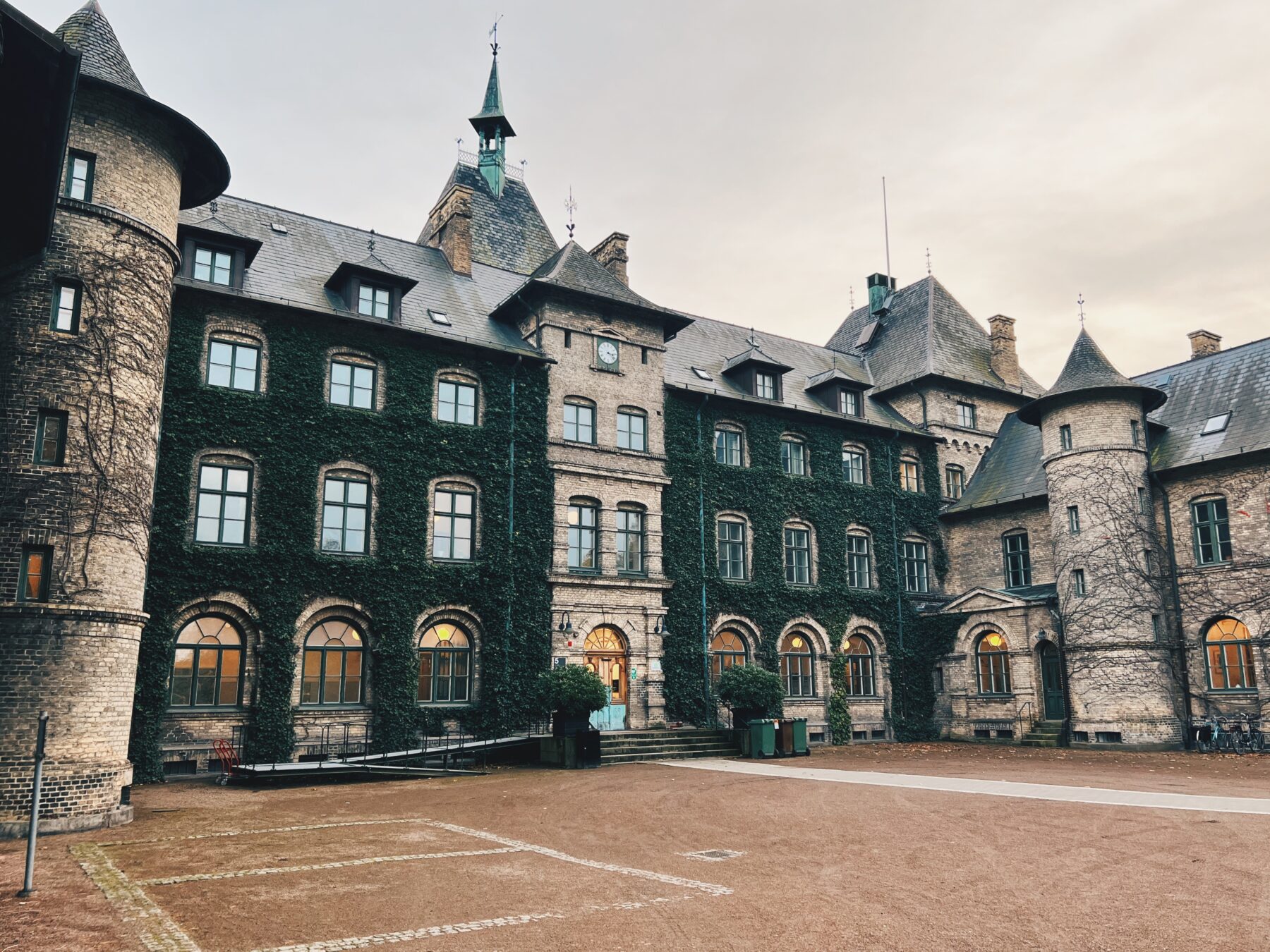 Alnarp Castle - Fund for Education Abroad